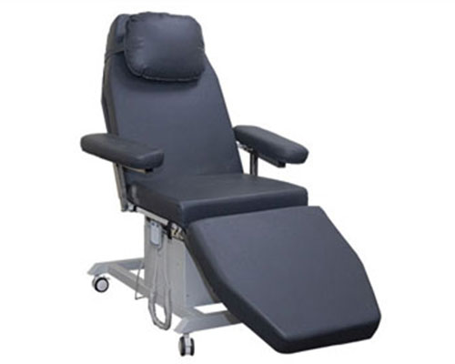 Blood Donor Couch - Medlab Scientific Equipments